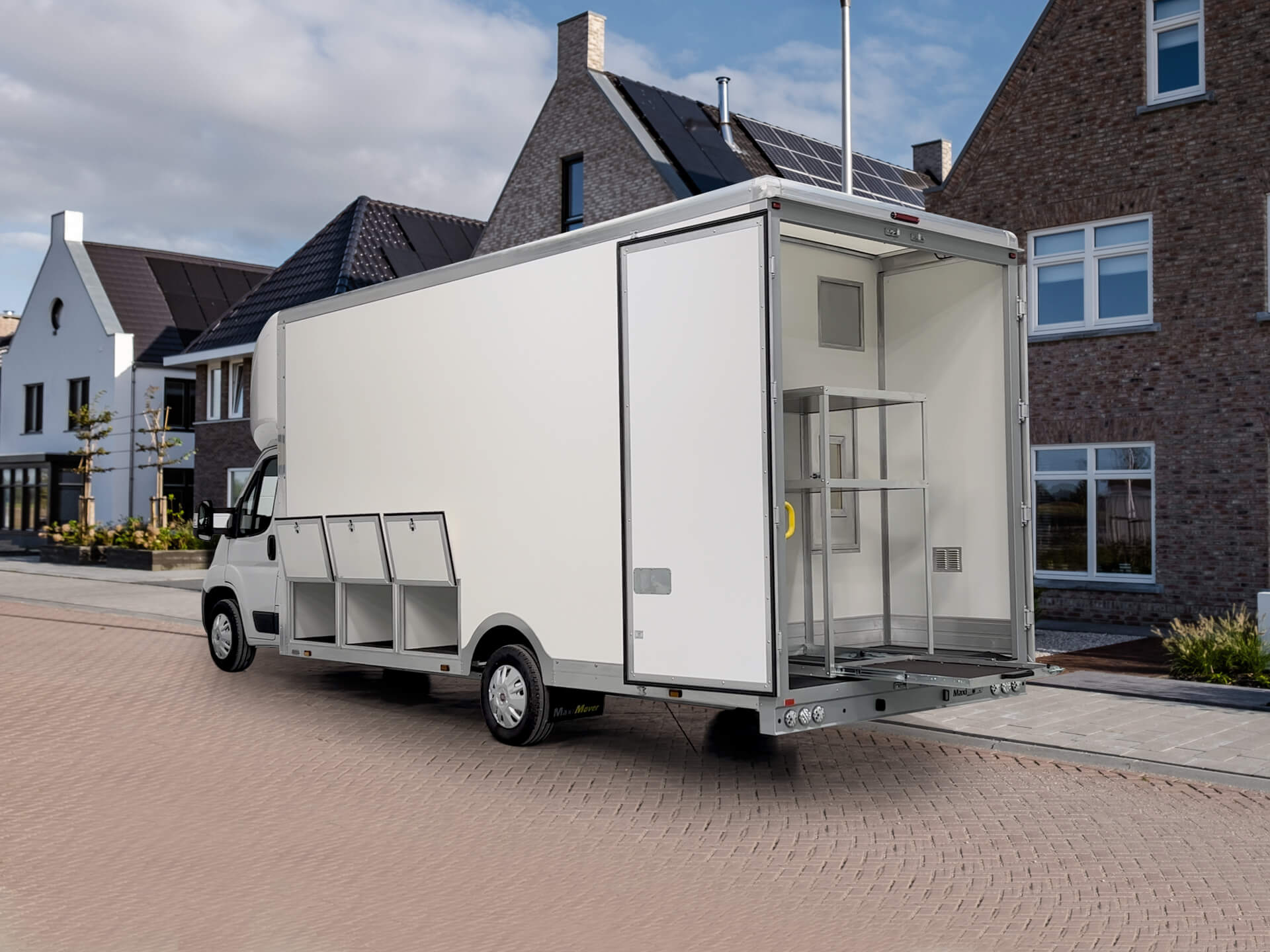 XL 5.1M Fiat Ducato QubeMAX WideTRAK Insulation Bead Van With Extra ...